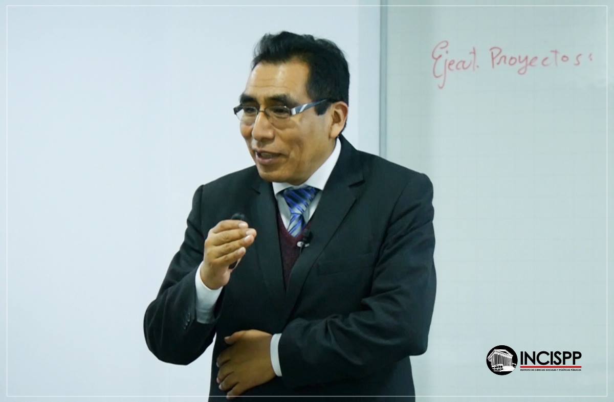 Eloy Torres Cabreraaa - Escuela de Gobierno y Políticas Públicas